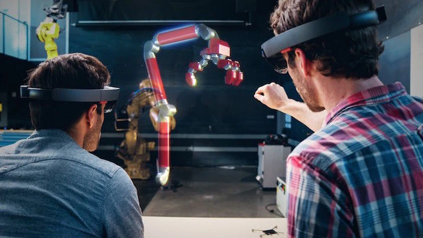 「Microsoft HoloLens」がついに日本上陸。年内にプレオーダーを開始。の7枚目の画像 | TABI LABO